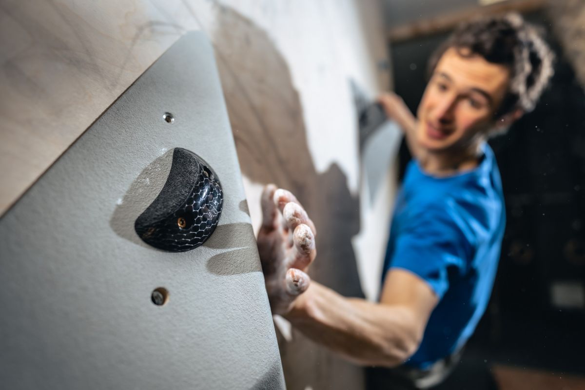 Get your Boosters designed by me and Euroholds | Adam Ondra